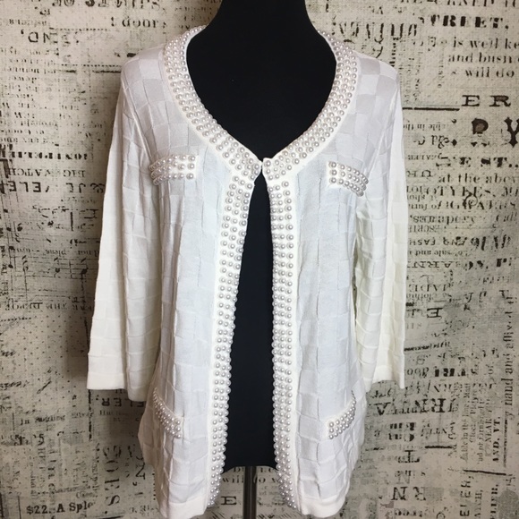Joan Rivers | Sweaters | Joan Rivers Pearl Basket Weave Cardigan | Poshmark